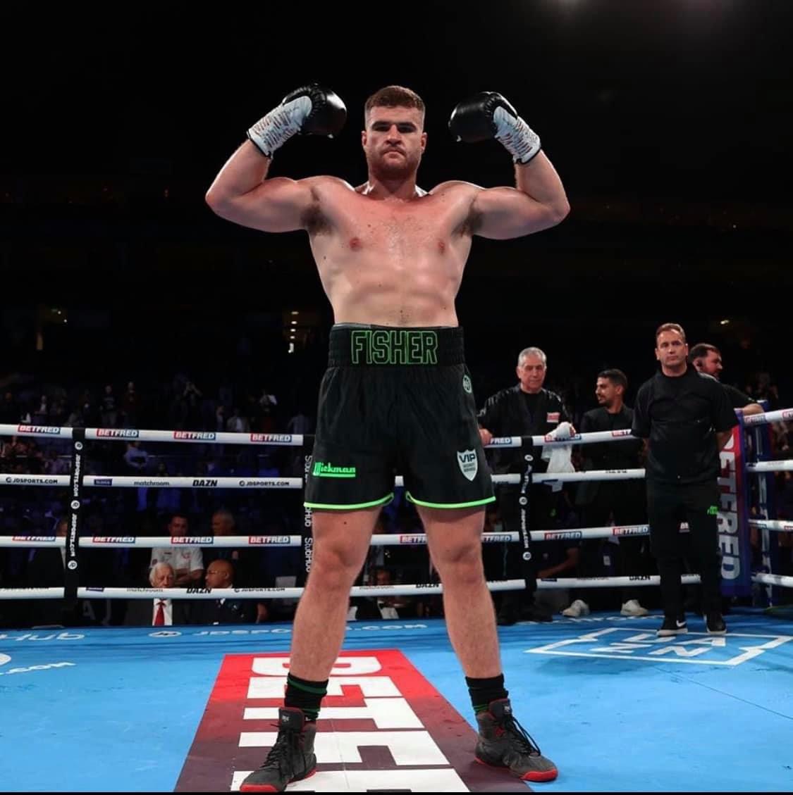 BoxeRingWeb - Johnny Fisher vs Alen Babic il 6 luglio a Londra BoxeRingWeb - Johnny Fisher vs Alen Babic il 6 luglio a Londra